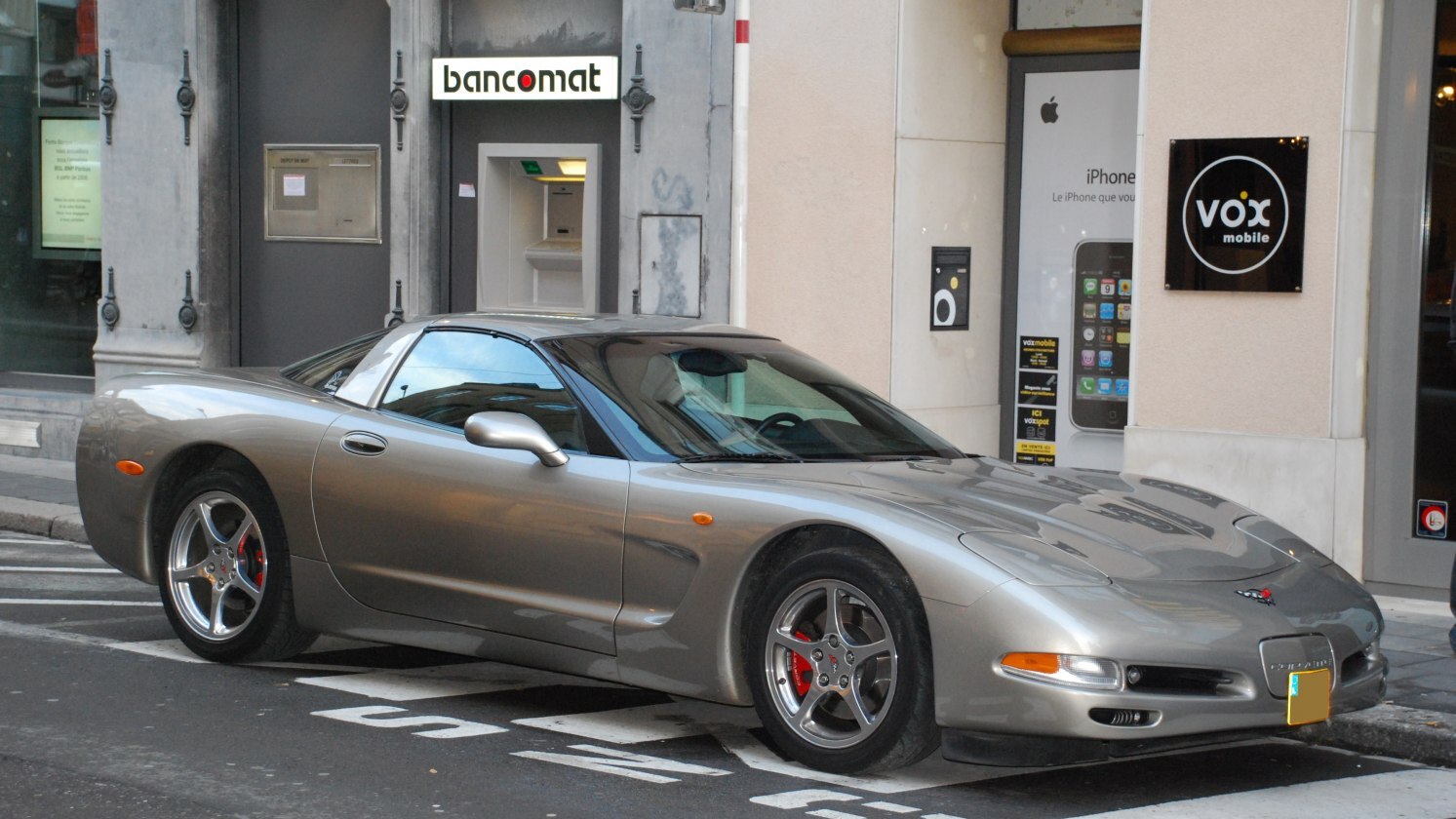 Chevrolet Corvette 2001 Coupe 355 Hp Features And Specs