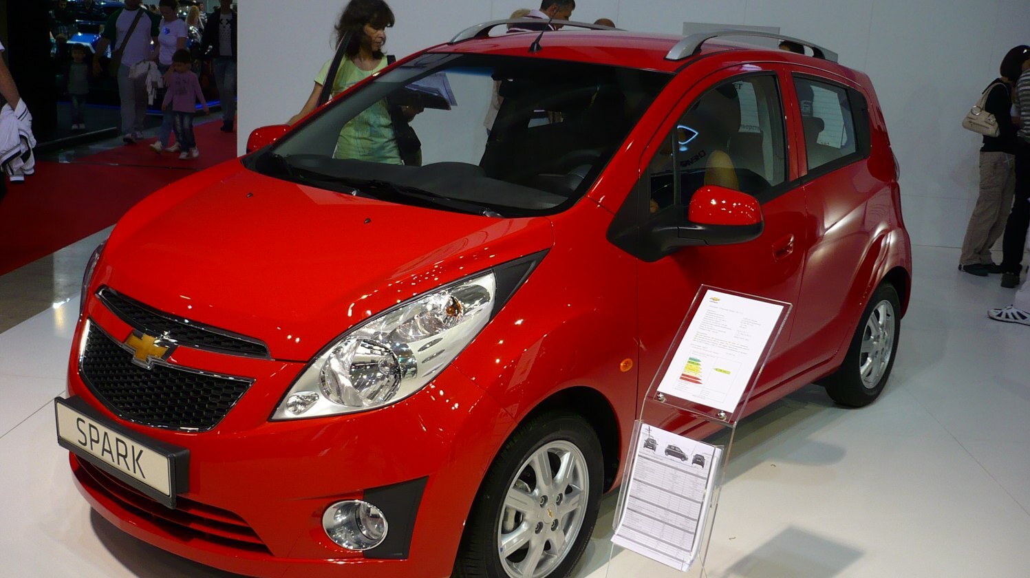 Chevrolet Spark 2009 Hatchback 81 Hp Features And Specs [2024]