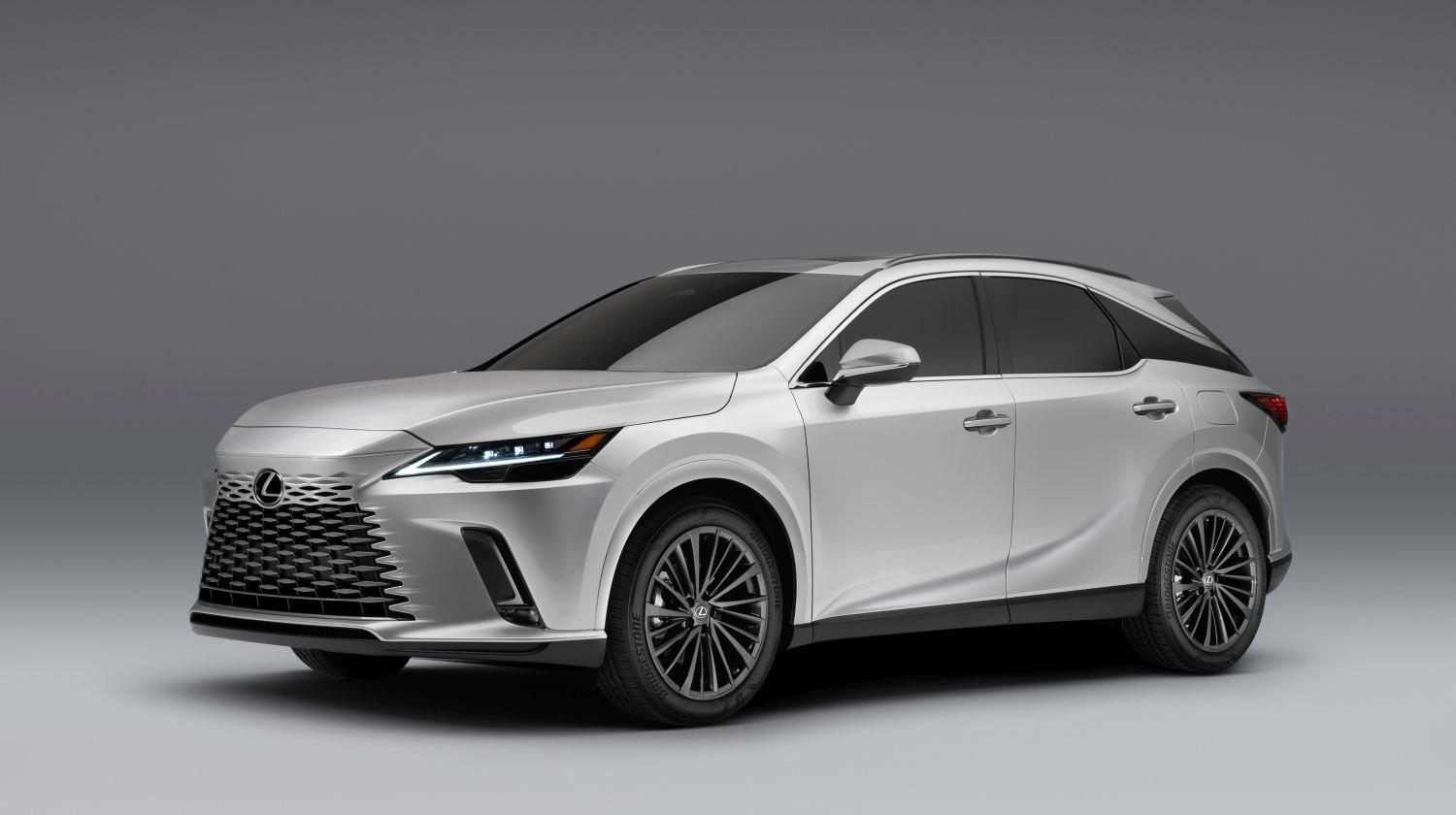 Lexus RX 2022 SUV 246 Hp Features And Specs