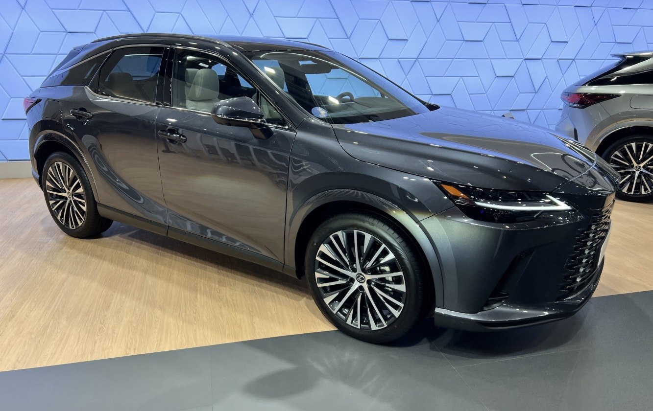 Lexus RX 2022 SUV 309 Hp Features And Specs