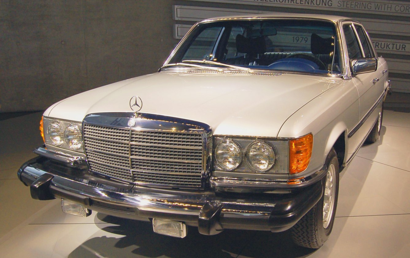 Mercedes-Benz S-class 1973 Sedan 200 Hp Features And Specs