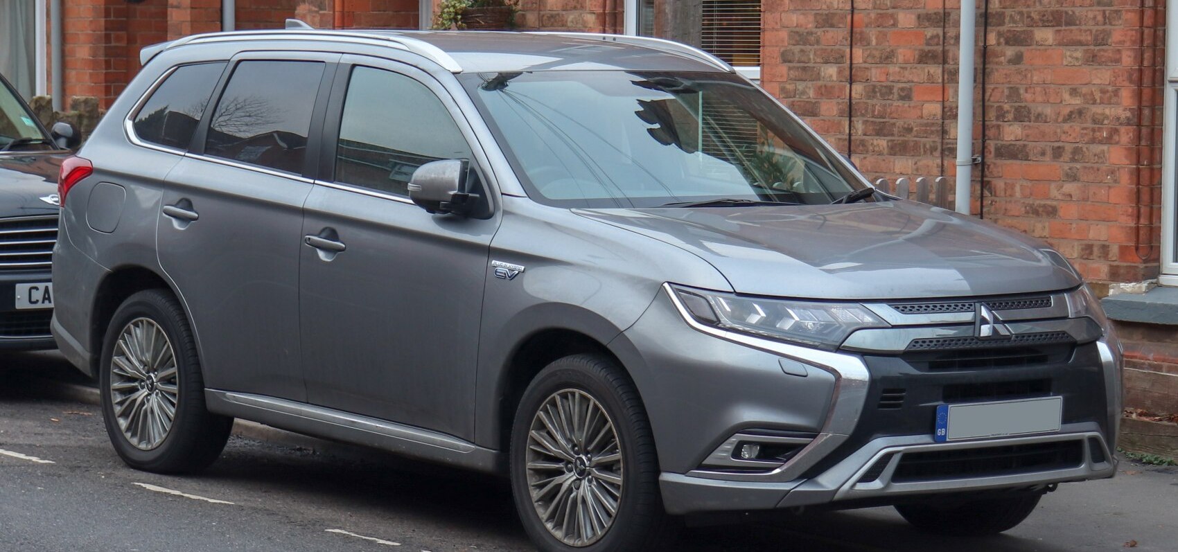 Mitsubishi Outlander 2018 SUV, Crossover 224 Hp Features And Specs