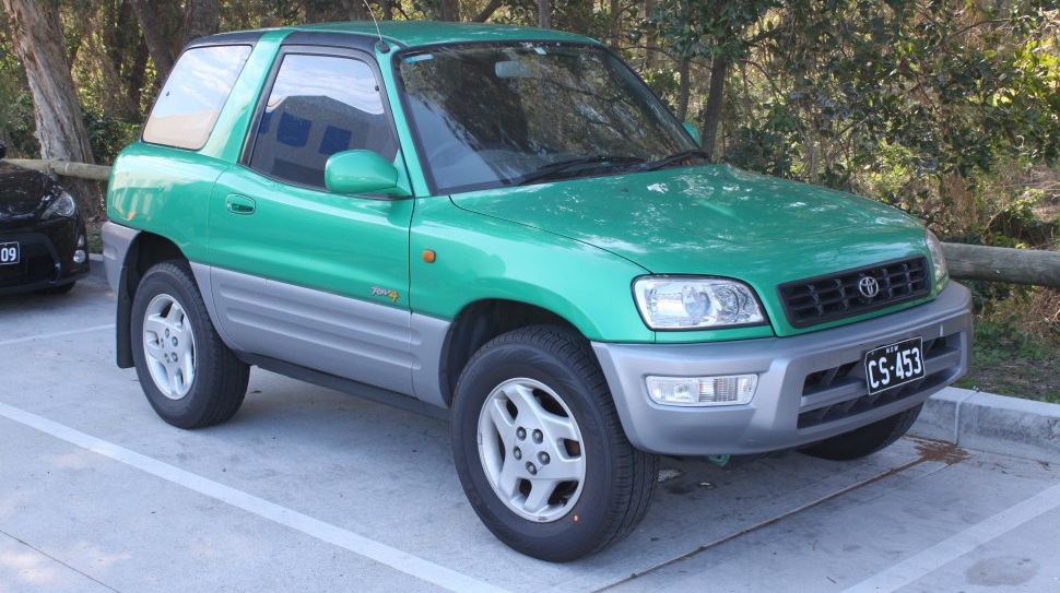 Toyota RAV4 1997 SUV 126 Hp Features And Specs