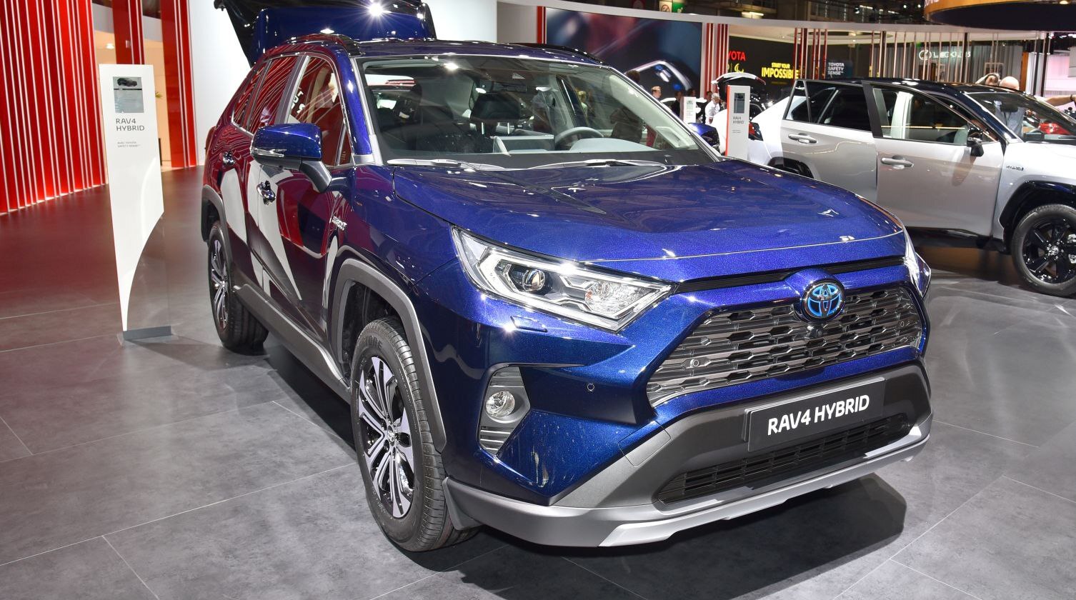 Toyota RAV4 2018 SUV 222 Hp Features And Specs