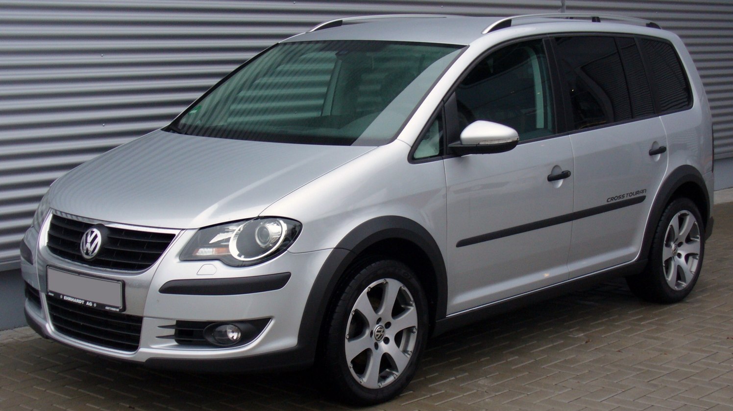 Volkswagen Touran 2008 Minivan 105 Hp Features And Specs