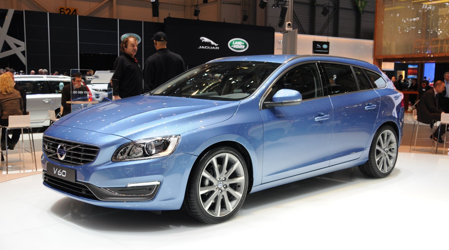 Volvo V60 2013 Station Wagon (estate) 136 Hp Features And Specs [2024]