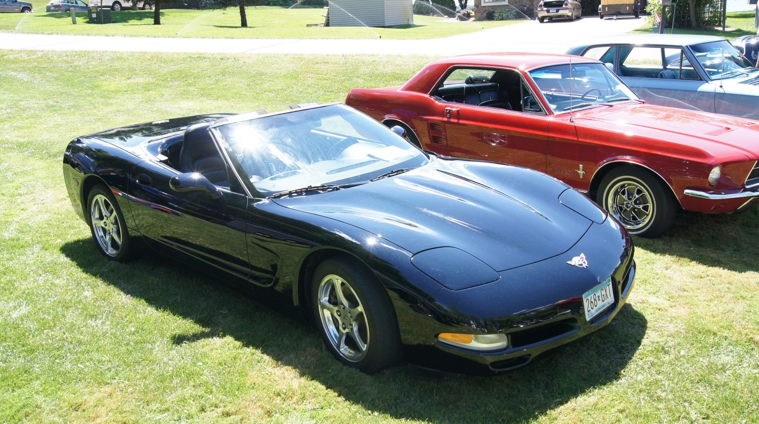 Chevrolet Corvette 2001 Cabriolet 355 Hp Features And Specs