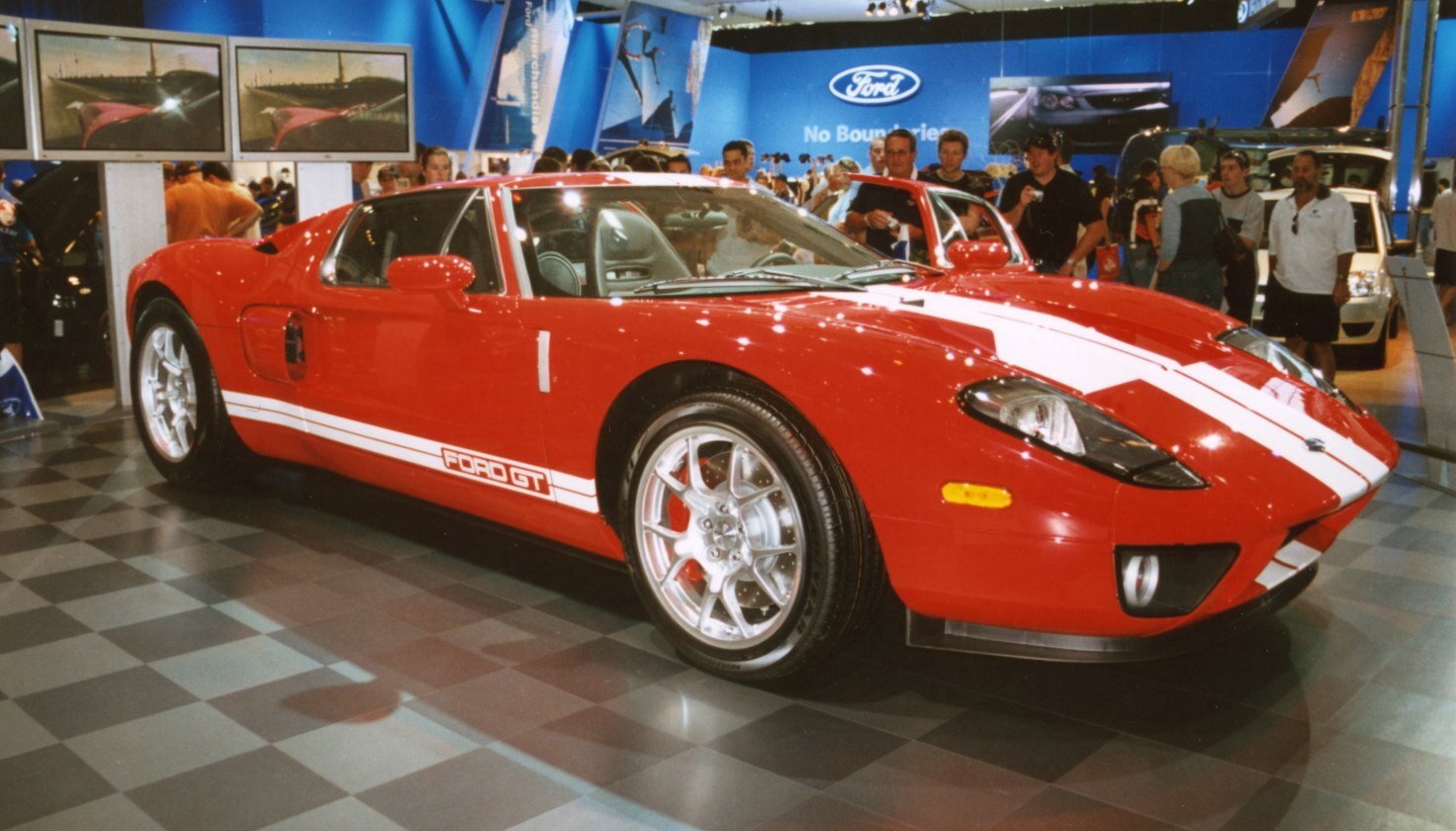 Ford GT 2004 Coupe 507 Hp Features And Specs