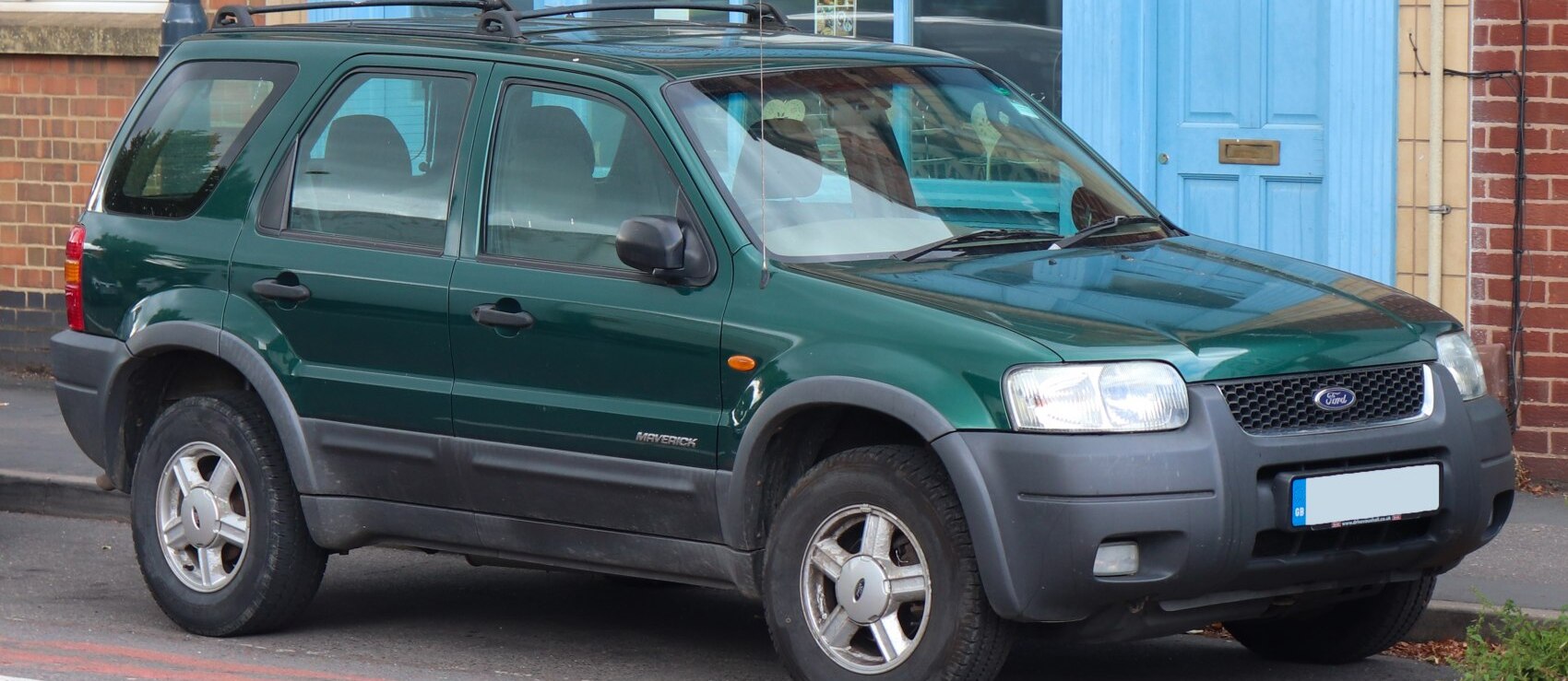 Ford Maverick 2000 SUV 197 Hp Features And Specs