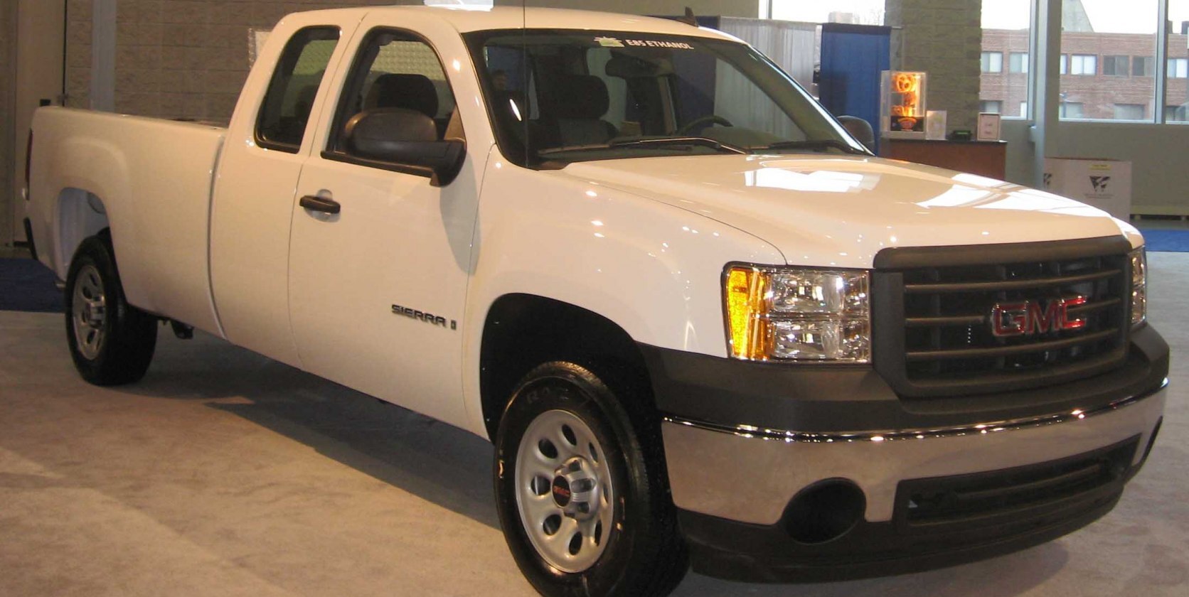 GMC Sierra 1500 2010 Pick-up 403 Hp Features And Specs