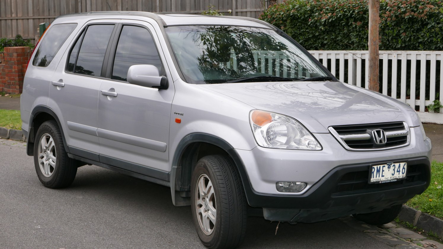 Honda CR-V 2002 SUV 150 Hp Features And Specs [2024]