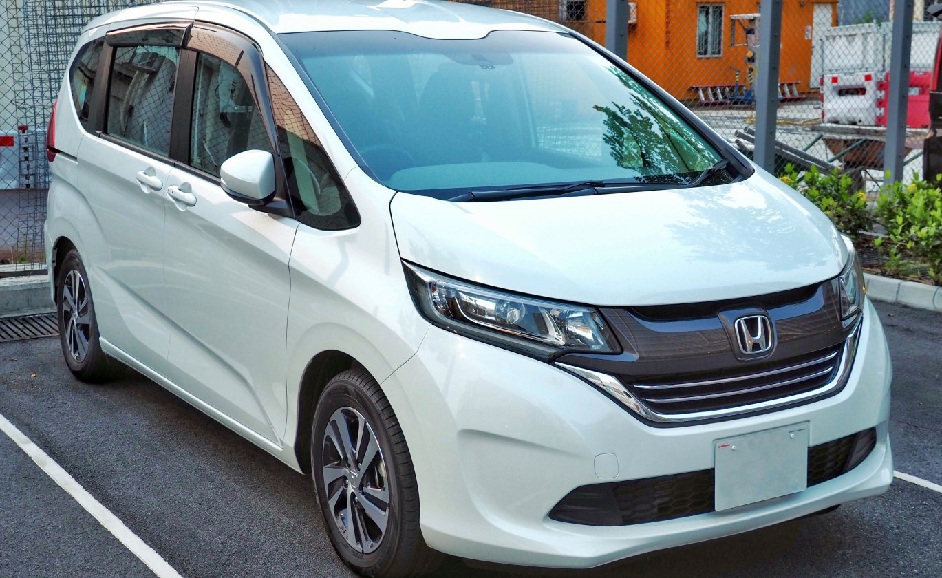 Honda Freed 2016 MPV 131 Hp Features And Specs