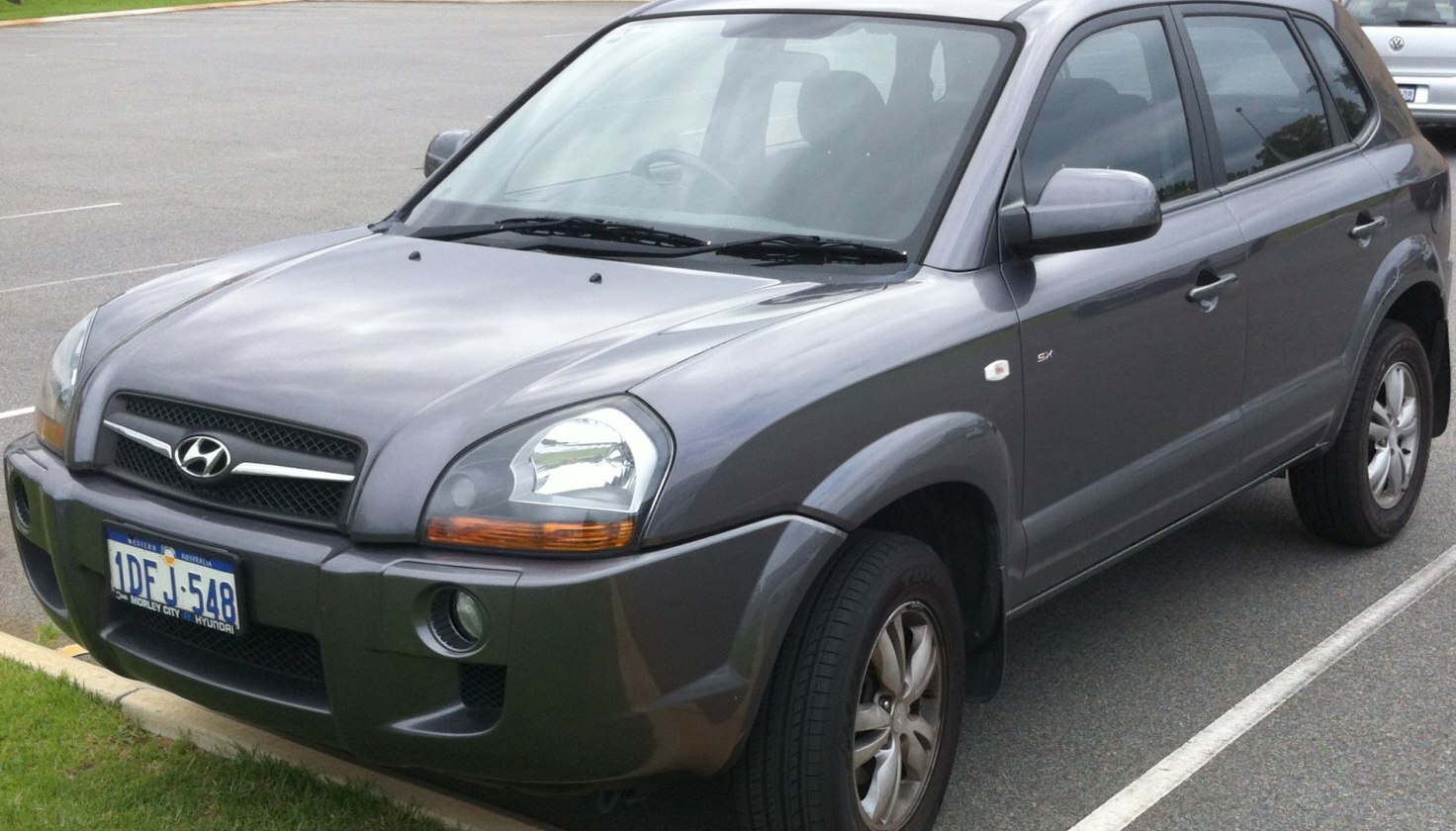 Hyundai Tucson 2004 SUV 140 Hp Features And Specs