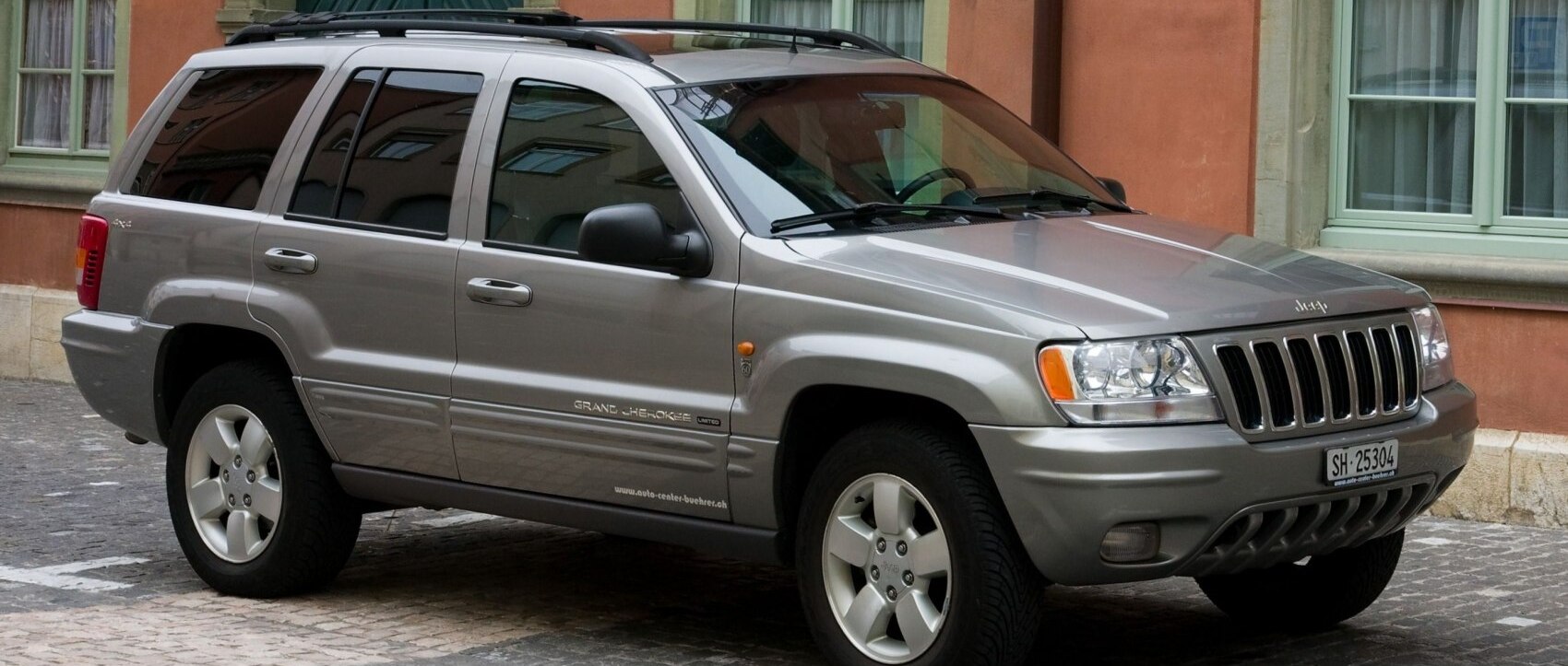 Jeep Grand Cherokee 2001 SUV 265 Hp Features And Specs [2024]
