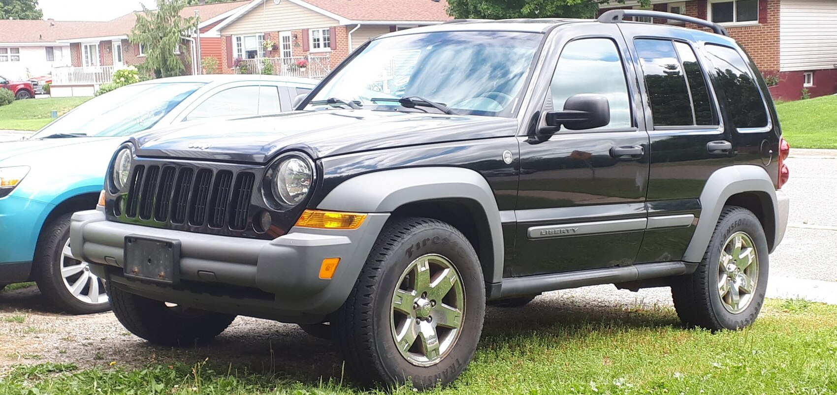 Jeep Liberty 2004 SUV 160 Hp Features And Specs