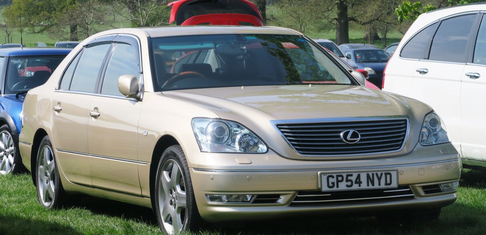 Lexus LS 2003 Sedan 290 Hp Features And Specs