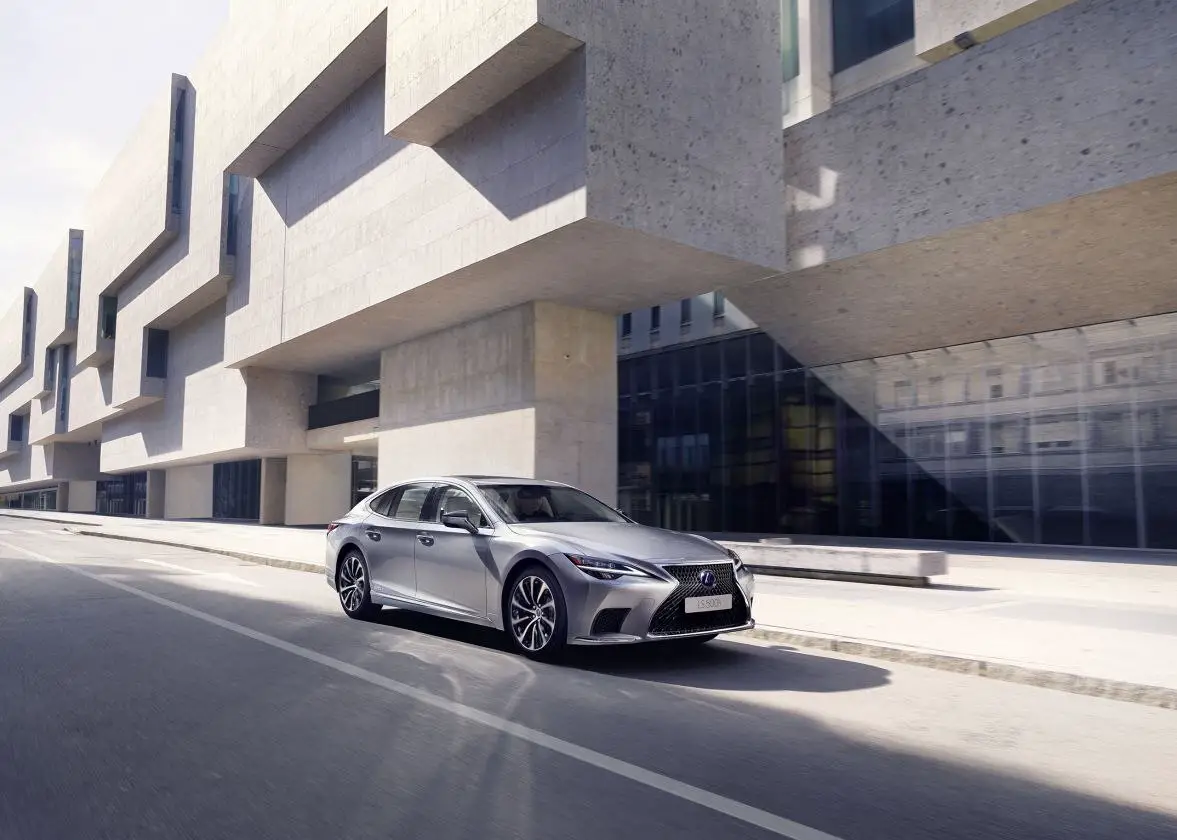 Lexus LS 2021 Sedan 359 Hp Features And Specs