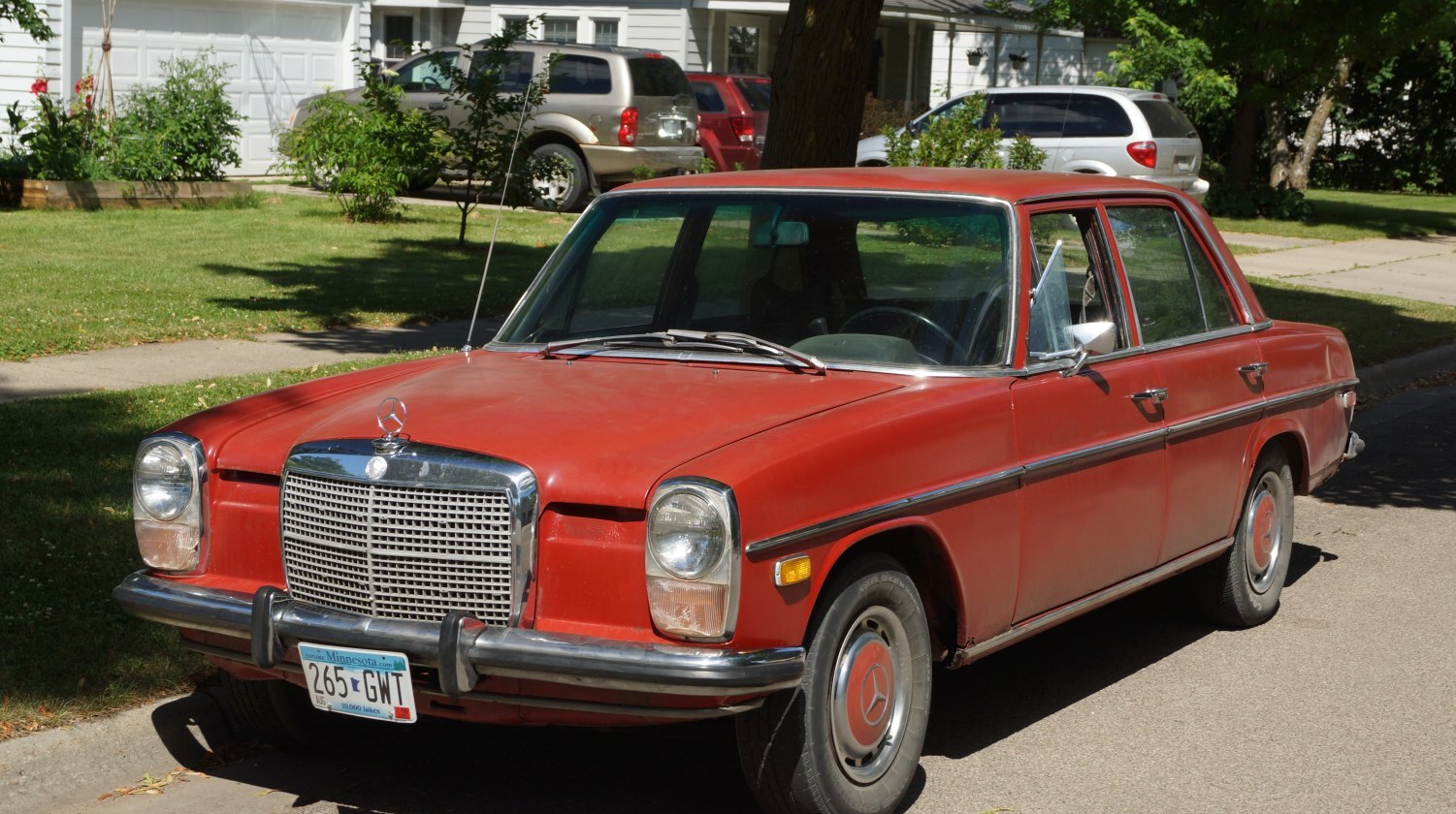 Mercedes-Benz /8 1967 Sedan 105 Hp Features And Specs
