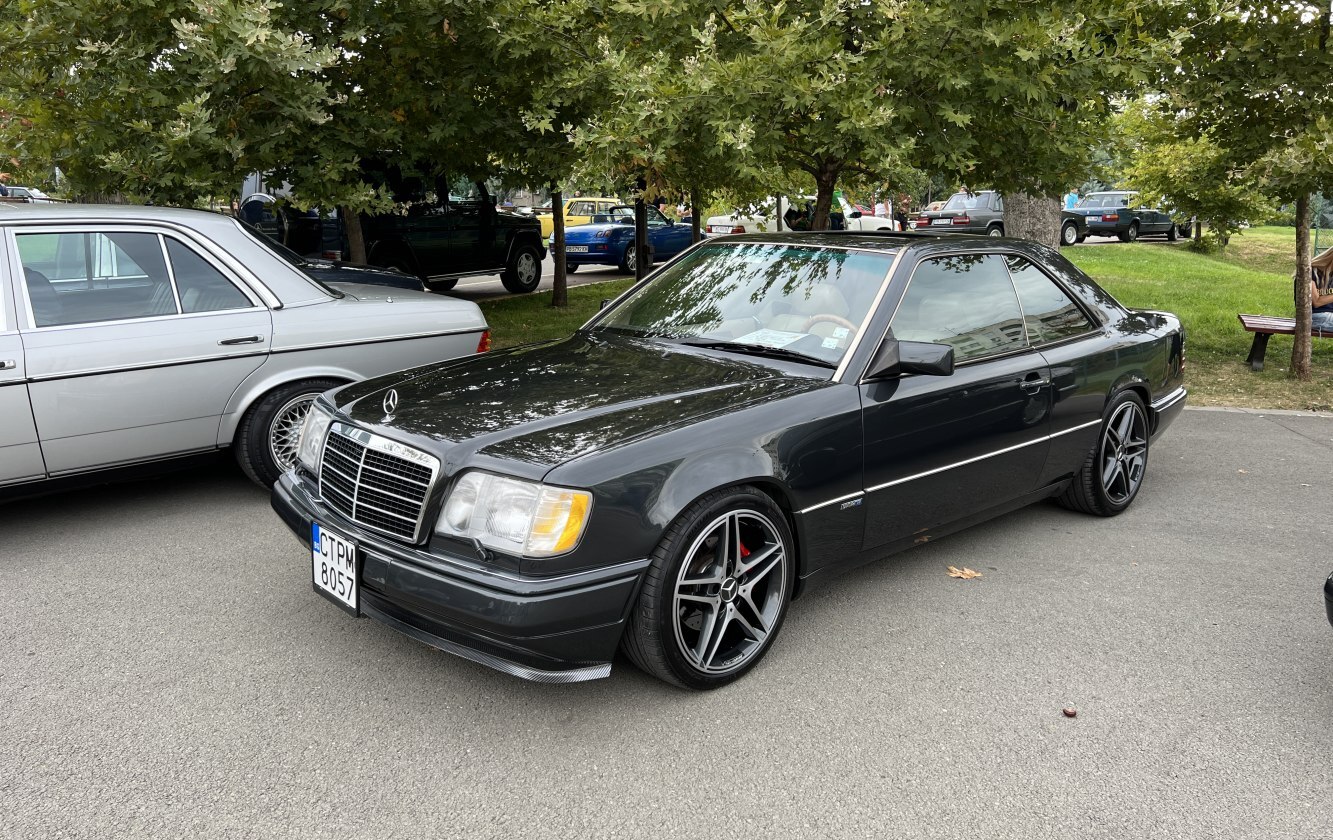 Mercedes-Benz E-class 1993 Coupe 150 Hp Features And Specs