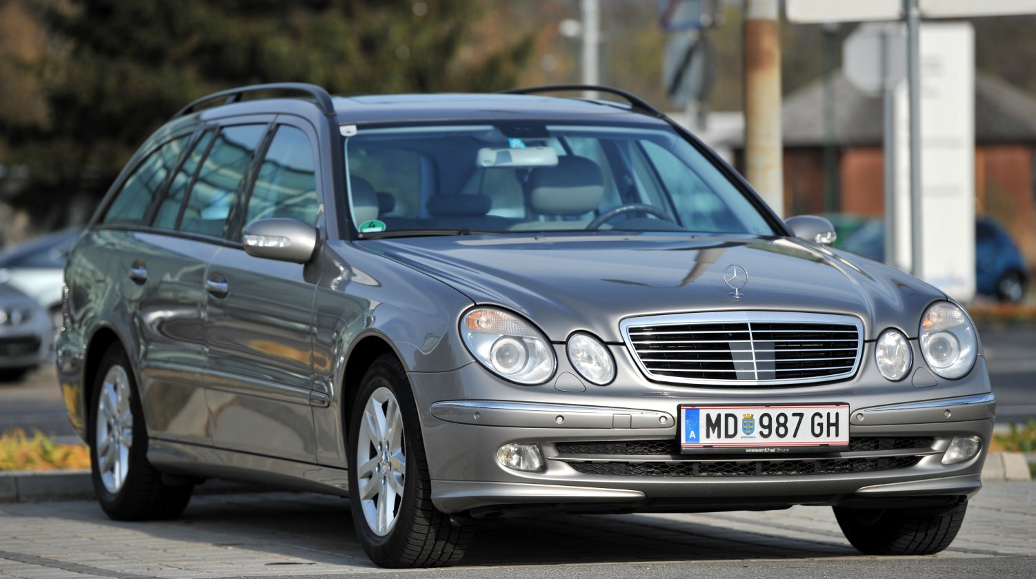 Mercedes-Benz E-class 2004 Station Wagon (estate) 177 Hp Features And Specs