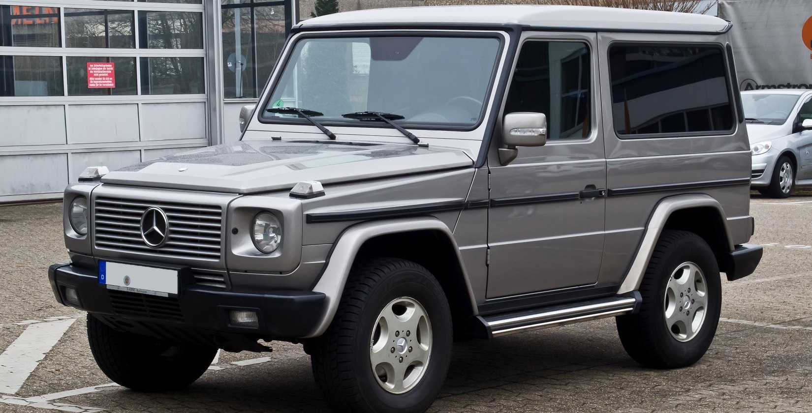 Mercedes-Benz G-class 2001 Off-road Vehicle 250 Hp Features And Specs ...