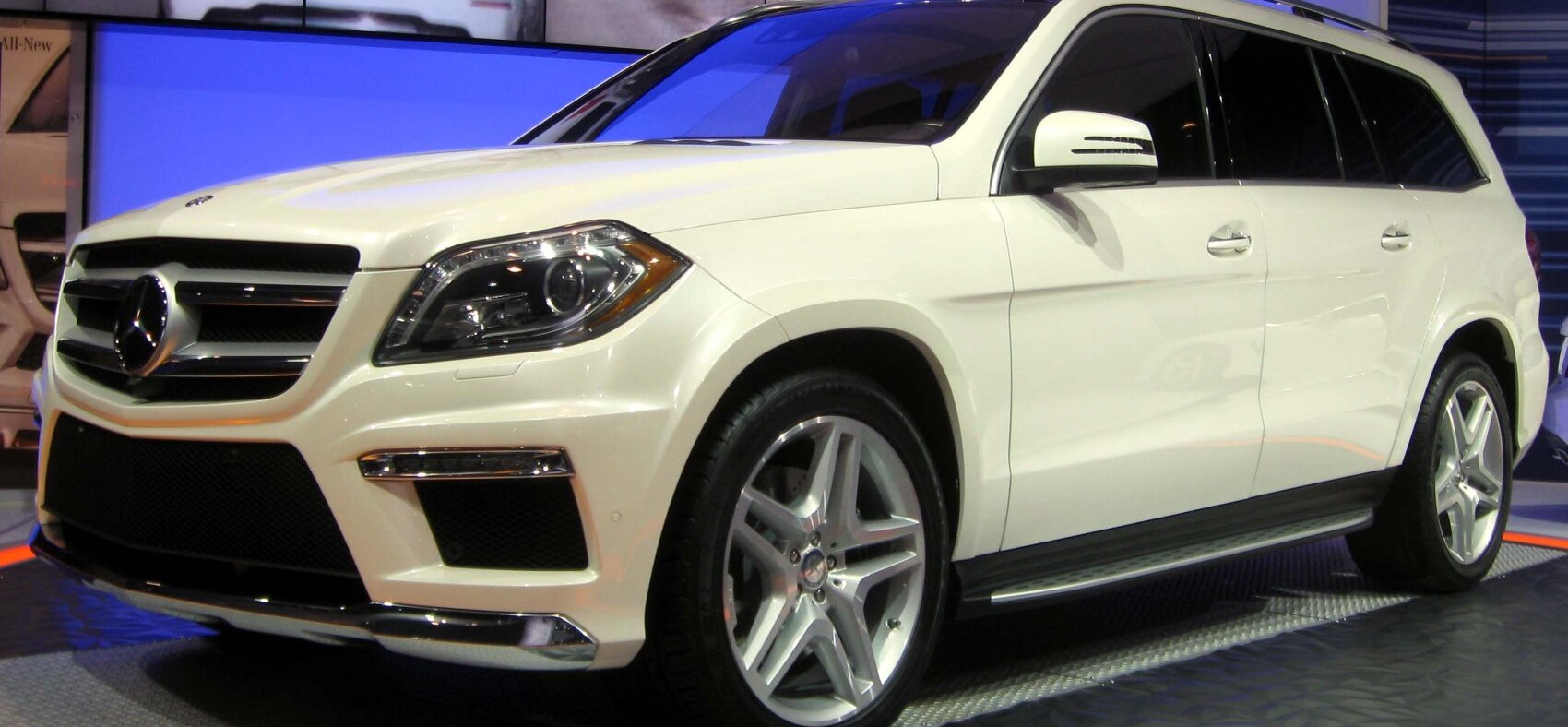 Mercedes-Benz GL 2013 SUV 258 Hp Features And Specs