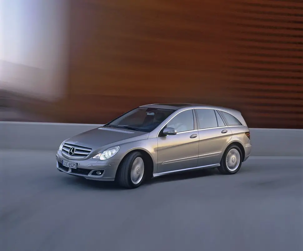 Mercedes-Benz R-class 2007 Station Wagon (estate) 272 Hp Features And ...
