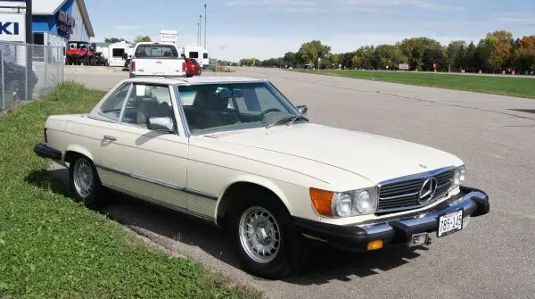 Mercedes-Benz SL 1975 Roadster 217 Hp Features And Specs