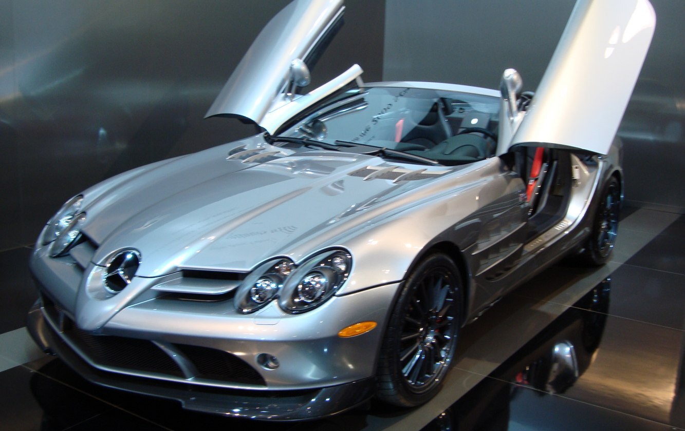 Mercedes-Benz SLR McLaren 2007 Roadster 626 Hp Features And Specs