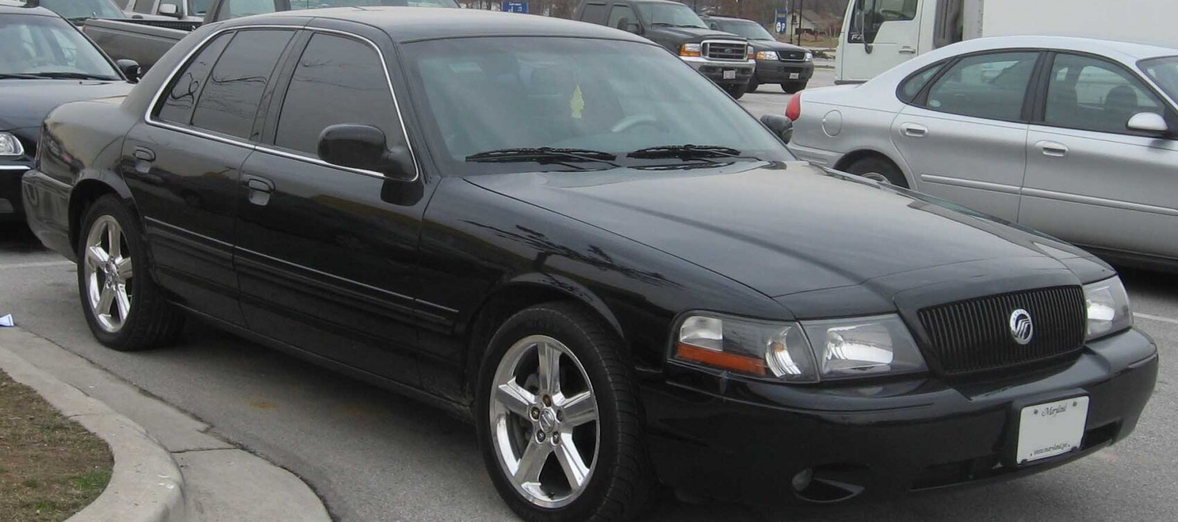 Mercury Marauder 2002 Sedan 300 Hp Features And Specs [2024]