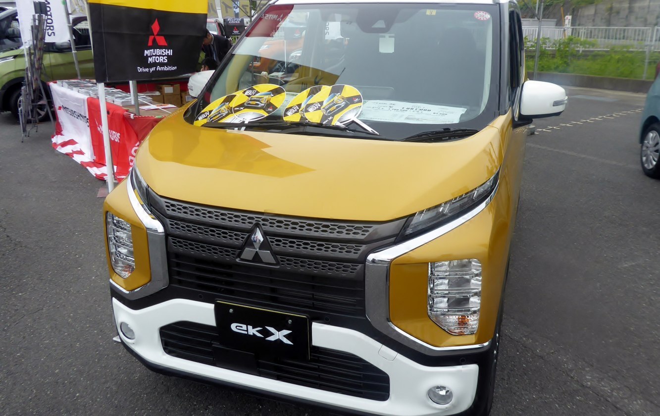 Mitsubishi EK X 2019 SUV, Crossover 52 Hp Features And Specs [2024]