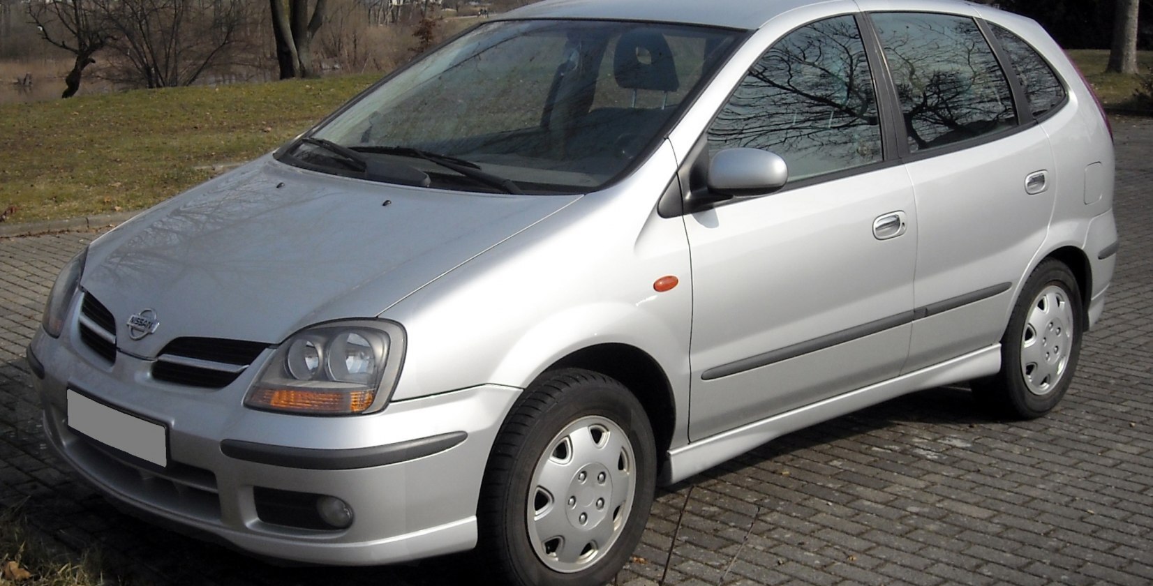 Nissan Almera 2000 Minivan 114 Hp Features And Specs