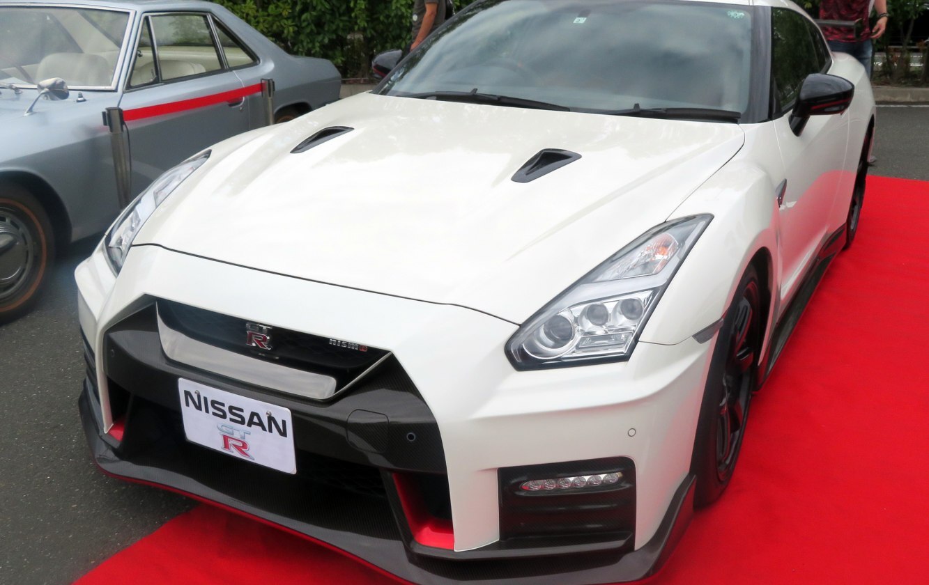 Nissan GT-R 2016 Coupe 600 Hp Features And Specs