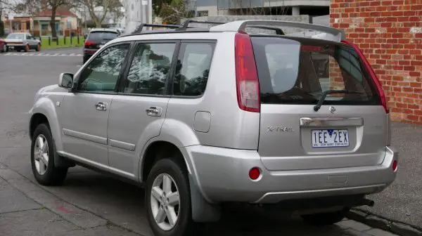 Nissan X-Trail 2003 SUV 140 Hp Features And Specs