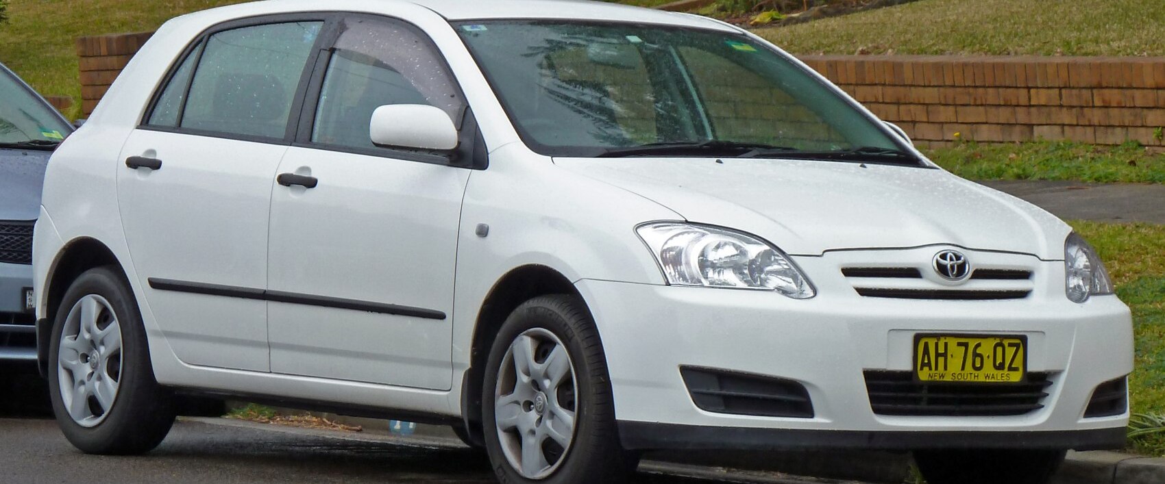 Toyota Corolla 2001 Hatchback 97 Hp Features And Specs