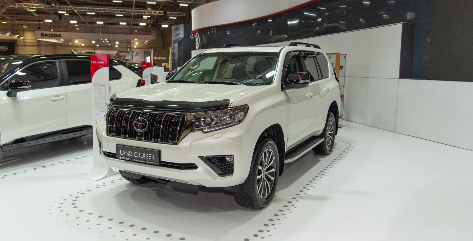 Toyota Land Cruiser Prado 2017 SUV 177 Hp Features And Specs