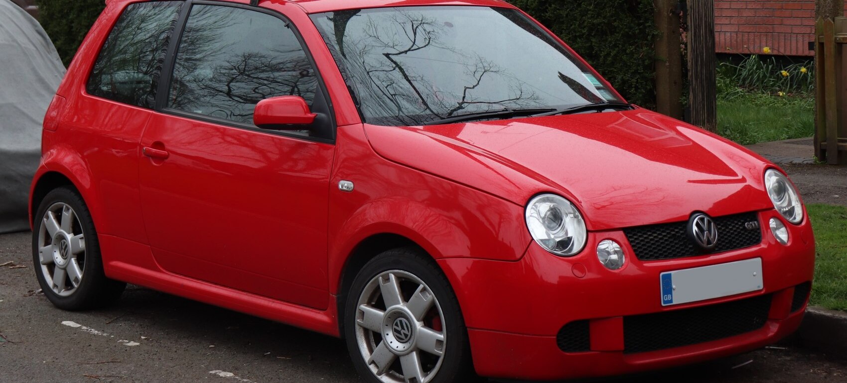 Volkswagen Lupo 2001 Hatchback 125 Hp Features And Specs