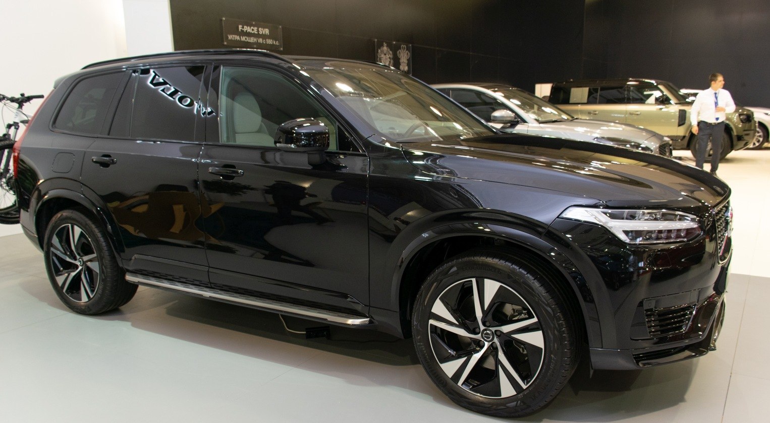 Volvo XC90 2019 SUV 250 Hp Features And Specs