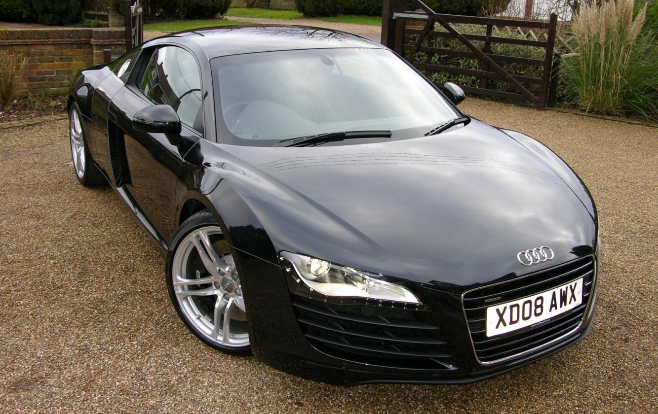 Audi R8 2011 Coupe 560 Hp Features And Specs