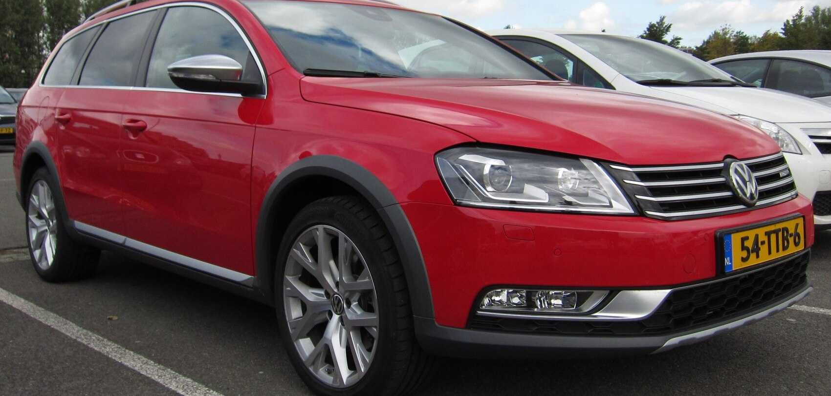 Volkswagen Passat 2010 Station Wagon (estate), Crossover 160 Hp ...